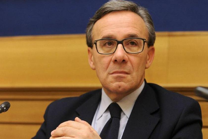 Mondo Politica: intervista a Walter Verini esponente di spicco del Pd ...